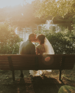 7 Ways To Hide The Bride At An Outdoor Wedding - Wedding Hacked